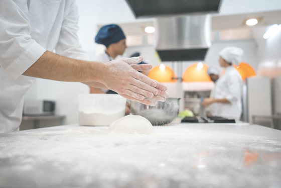 How to keep your kitchen staff (mostly) happy - HOTELSMag.com